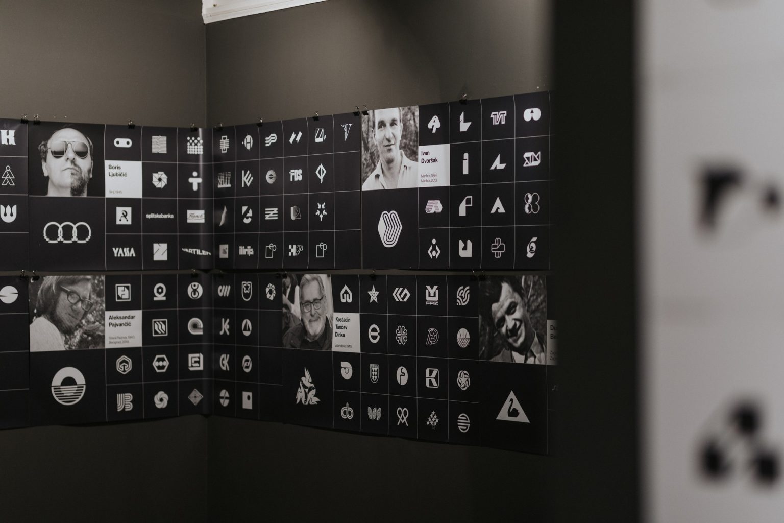 Yugo.Logo - Grafička identifikacija u Jugoslaviji / Graphic ...